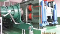 China Limestone Bauxite Ore Grinding Mill Roller Mill Machine For Mining for sale