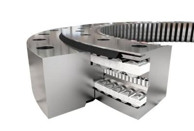 China Slewing Ring Bearing And Cylindrical Roller Combined Slewing Bearing for sale