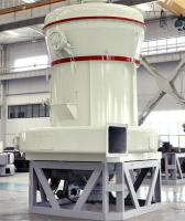 China 30mm Feed Size Ore Grinding Mill Raymond Mill For Purification for sale