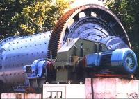 China 18-25 TPH Ore Grinding Mill PLC Control AGMA Standard Grinding Machine for sale
