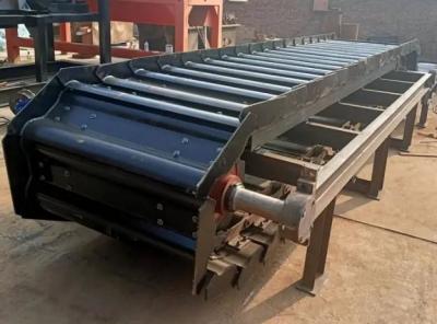 China Large Capacity Conveying Hoisting Machine Apron Feeder For Coal for sale