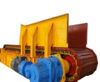 China Conveying Hoisting Machine Apron Feeder With High Wear Resistant Lining Plate for sale