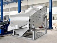 China High Efficiency Linear Vibratory Screen Probability Screen 260tph for sale