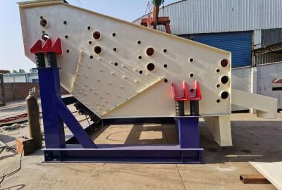China 160tph 210tph Linear Vibrating Sieve Probability Screen High Finished Rate for sale