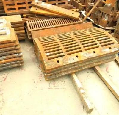 China High Manganese Steel Crusher Liner Mining Machinery Parts for sale