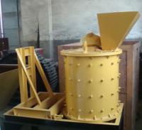 China Low Energy Consumption Stable Operation Vertical Compound Crusher for sale