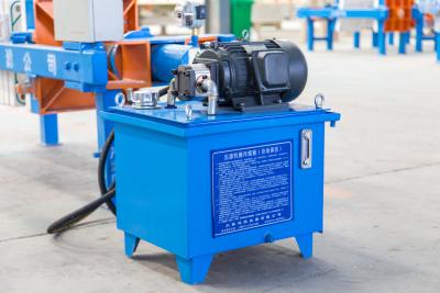 China Box Type Hydraulic Filter Press For Industrial Wastewater Treatment And Sludge Dewatering for sale