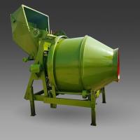 China Cement Plant Equipments 350L Output Mobile Concrete Mixer Machine With Wire Rope Lifting Hopper For Mining Infrastructure for sale