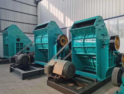 China 3-260 Tph Hammer Stone Crusher Machine Secondary And Fine Crushing Equipment for sale