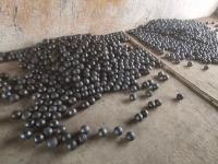 China Customizable 20-150mm Steel ball mill grinding media 55-67HRC and ball mill steel balls factory for sale