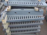 China Good Wear Resistance 100J/CM2 Castings And Forgings Ball Mill Liner Plate for sale