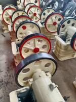 China 1500*1800 1100T/H Jaw Rock Crusher Primary Or Secondary Crushing Machine for sale