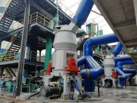 China 30-425 Mesh Ore Grinding Mill Smooth Raymond Vertical Grinding Mill for sale