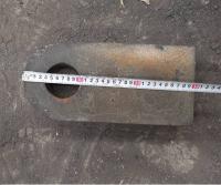 China Cr20Mn2 Cr26Mn2 Crusher Hammer Head Castings And Forgings for sale
