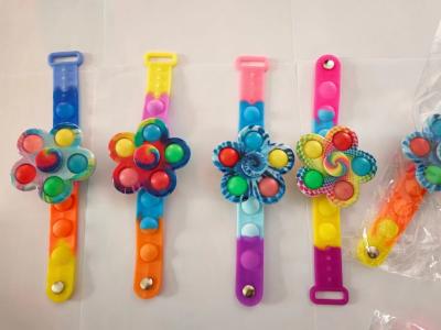China Creative Rotating Bracelet - 8mm Width, 6.5-8 Inch Adjustable Sizes with 360-Degree Rotation Mechanism for sale
