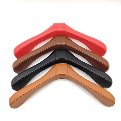 China Premium Leather Hangers 17-inch Width with 5kg Capacity - High Quality Garment Protection Hangers for sale