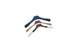 China Premium Leather & Wooden Hangers 17-inch Width with 15 lb Capacity for Luxury Garment Care for sale