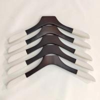 China Premium Leather & Wooden Hangers 17-inch Width with 15 lb Capacity for Luxury Garment Care for sale