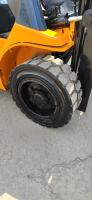 China Used Japan Toyota 8FD30 Forklift 3 TON Diesel Forklift 2.6*1.2*2.8 Overall Dimensions for sale