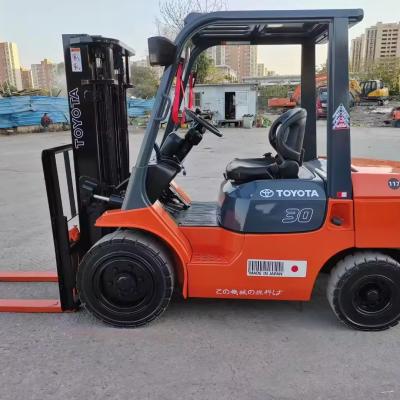China 2012 Used Toyota 3 Ton Forklift Trucks FD30 Good Condition and Second Hand for sale