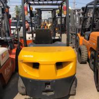 China Komatsu FD30 Mini Forklift Cargo Handler with Diesel Power Source and 3 kg Weight for sale
