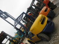 China 1.2M Fork Length Used Komatsu 3 Ton Forklift FD30 FD25 FD50 Diesel Forklift Japan Made for sale