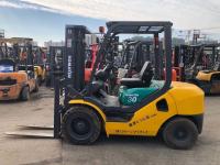 China 30 Komatsu FD30 3 Ton Used Forklift with 3 Stages Duplex Masts JAPAN Original Forklift for sale