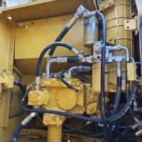 China Original Hydraulic Cylinder Used Mini Volvo Crawler Excavator EC210D with 123KW Power for sale