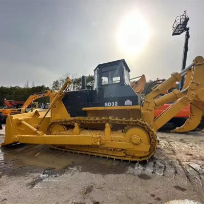 China Manufacturing Plant 320HP Crawler Bulldozer SD32 Dozer With one year free wear parts for sale