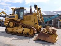 China CAT D8R Used Crawler Bulldozer with 11.7 Dozing Capacity and KYB Hydraulic Cylinder for sale