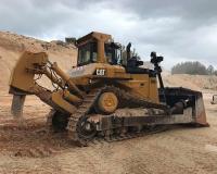 China Used Cat D9N /d9r/d9T Crawler Bulldozer in Good Condition for Heavy Duty Applications for sale