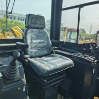 China SHANTUI SD32 220Hp Dozer Model With Widen Track Shoe And ORIGINAL Hydraulic Pump for sale