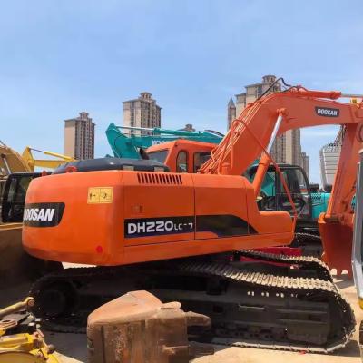 China Operating Weight 21500 Used Doosan DH220LC-7 Excavator 22 Ton Original Doosan 225 300 for sale