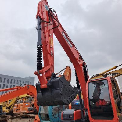 China Doosan 300LC 140 DX225 DX140 Wheel Excavator Used Digger with Original Hydraulic Pump for sale