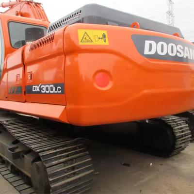 China Used Doosan Excavator DX225LC DX225 DX140 DX150 DX300LC with 29300 Operating Weight for sale
