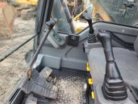 China Affordable Used Volvo EC290D Crawler Excavator Digger with 29000 KG Weight in Sweden for sale