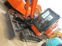 China Affordable Track Shoes and Original Hydraulic Cylinder for Hitachi 55UR Excavator for sale
