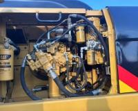 China 2M³ Bucket Capacity Japanese CAT 330D Excavator in Good Condition and Original Design for sale