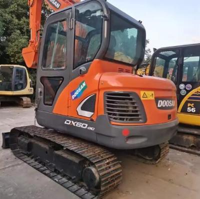 China Mini 6 tons excavators Doosan DX60-9c DX60-7 DX75 DX80 DX55 with 1800 working hours for sale