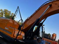 China High Operating Efficiency Used Hyundai 220 Excavator Robex 220LC-9s Crawler Excavator for sale