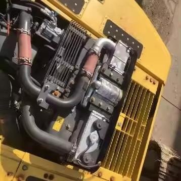 China 2023 Japan Made Used Komatsu Excavator PC220-8 Hydraulic Crawler Excavator 110kw PC220-8 for sale