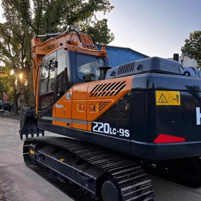 China Second Hand Hyundai 215LC-9S Crawler Excavator High Operating Efficiency Equipment for sale