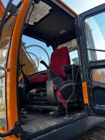 China Shanghai Used Crawler Excavator Hyundai 220-9s with ORIGINAL Engine in Good Condition for sale