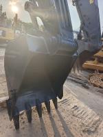 China Second Hand Hyundai 215CL-9 Crawler Excavator HX215CL-9 with Original Hydraulic Valve for sale