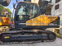 China 22 Ton Used Hyundai R225LC-9S Excavator with ORIGINAL Engine and 1.2M³ Bucket Capacity for sale