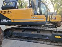China Hyundai 225 Excavator at with 1.2M³ Bucket Capacity and Maximum Digging Height of 9840MM for sale