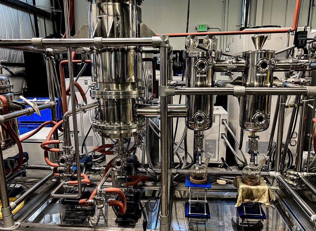 Molecular distillation