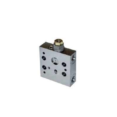 China 3KG Self Reducing Valve Block , PC200-6 KOMATSU Excavator Replacement Parts for sale