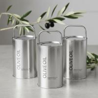 China Metal Handle Olive Oil Tin Cans 1L 2L 3L Recyclable Food Grade Packaging for sale