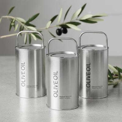 China Metal Handle Olive Oil Tin Cans 1L 2L 3L Recyclable Food Grade Packaging for sale